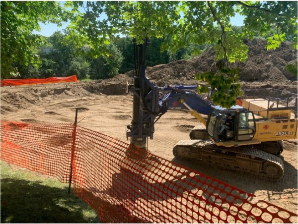 Tour de Télécommunication Videotron: Rigaud, Québec | Menard Canada